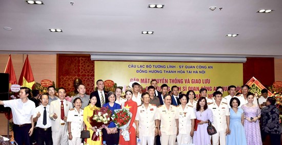 Hoa hậu Ngô Ngọc Gia Hân khởi hành những chuyến đi yêu thương - Hậu ...