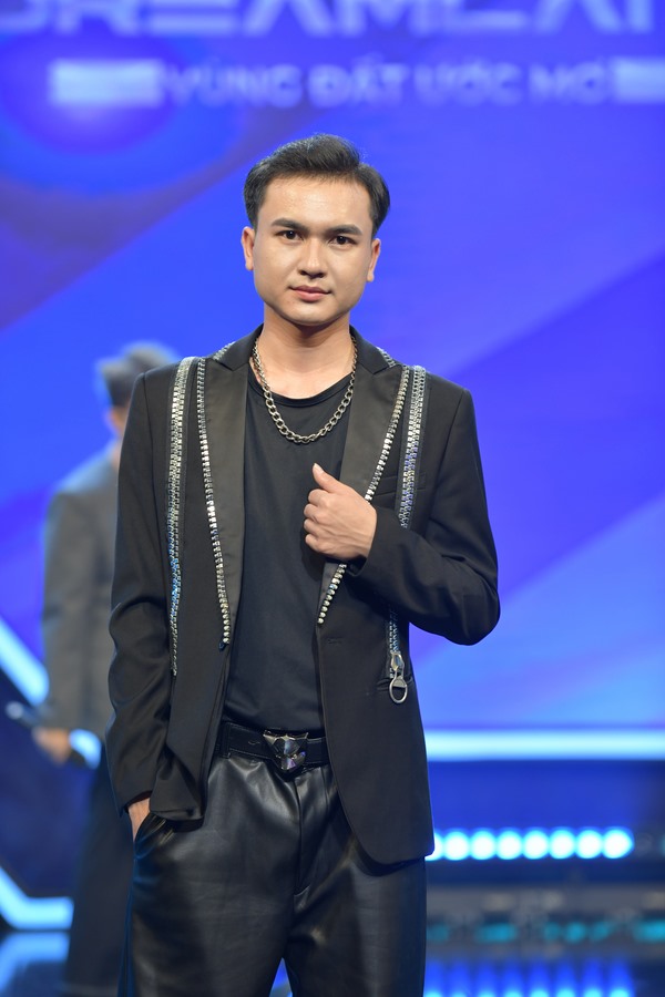 Nhạc sĩ Nguyễn Văn Chung “căng” với Quán quân Bước Nhảy Ngàn Cân - Hậu ...