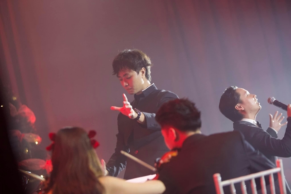 Nhạc trưởng Gen Z Dustin Tiêu - tiềm năng của một nghệ sĩ lớn! - Hậu ...